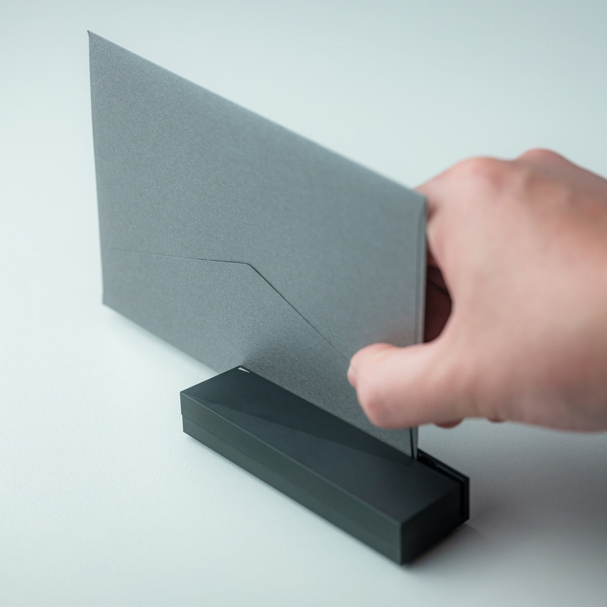 Effortless Standing Letter Cutter – Yanko Design Select