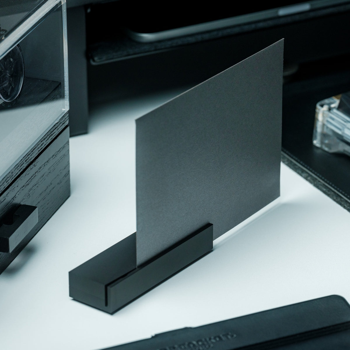 Effortless Standing Letter Cutter – Yanko Design Select